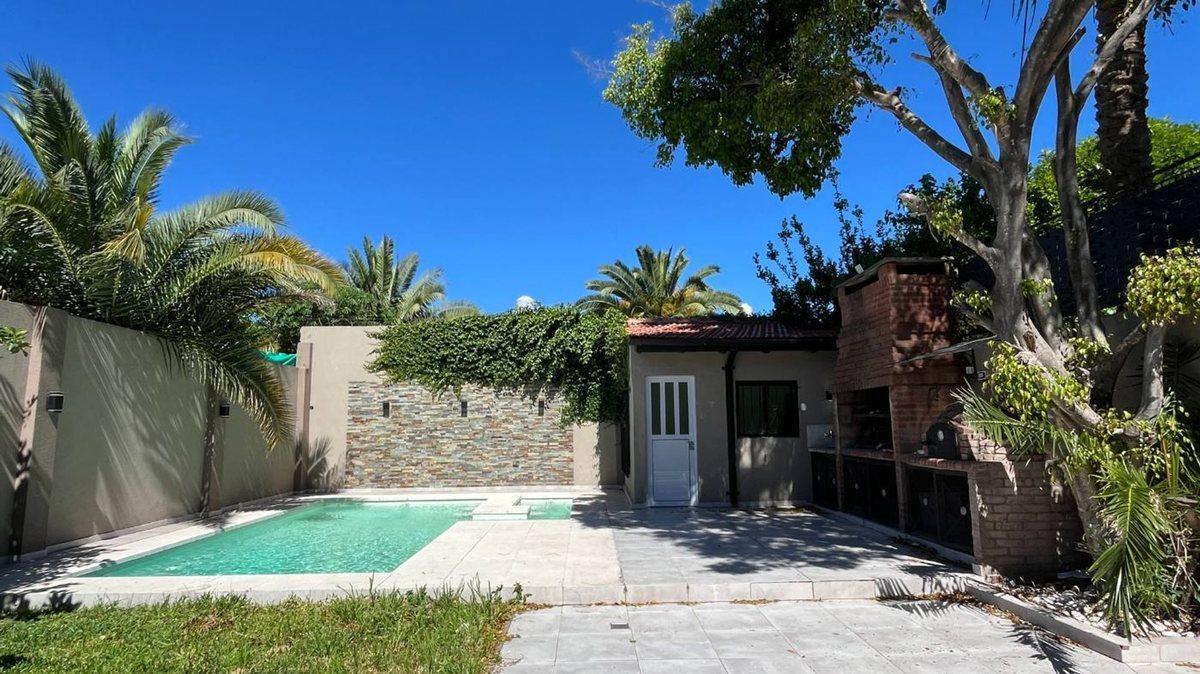 Casa en Alquiler. 4 Dorm., Pileta, Cochera. Gba Norte - Zonaprop