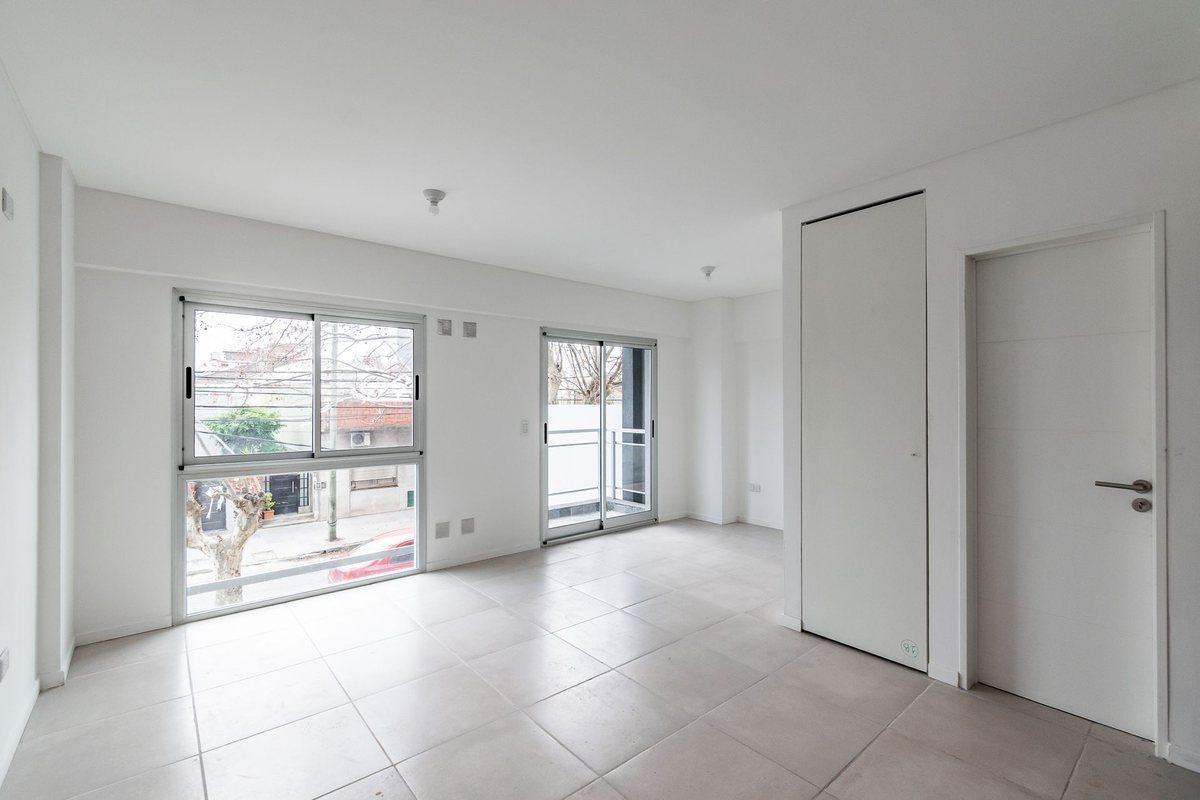 Vta Monoambiente Divisible Balcón Santos Lugares, Gba Oeste - Zonaprop