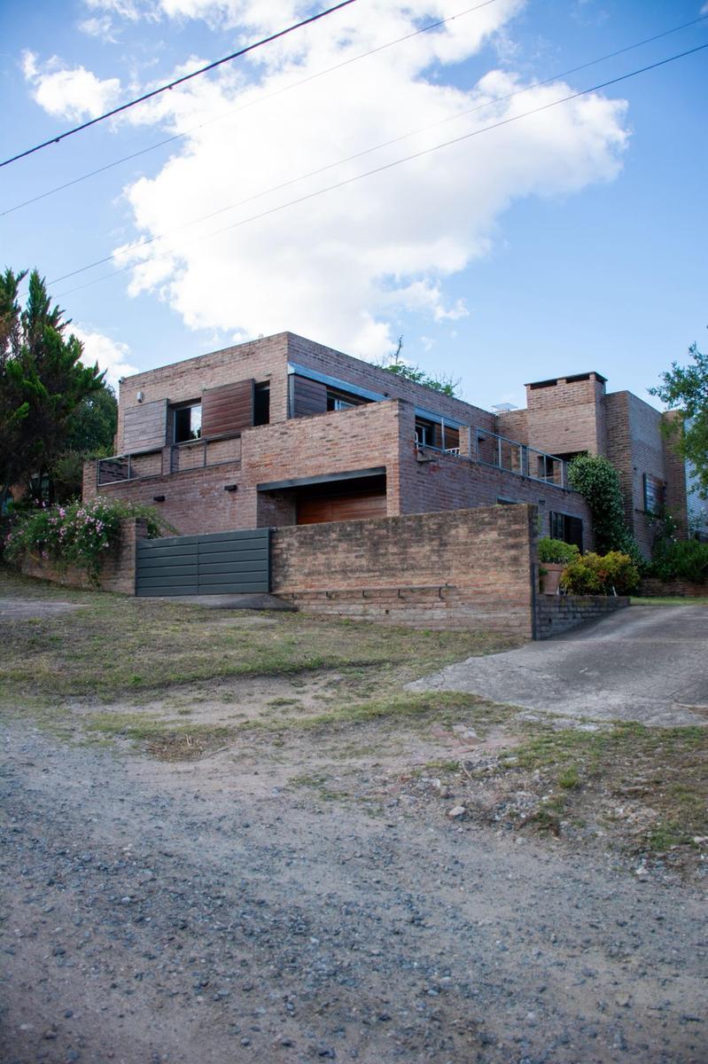 Casa en Venta - 3 Dorm. 1 Baño - Tantí, Córdoba - Zonaprop