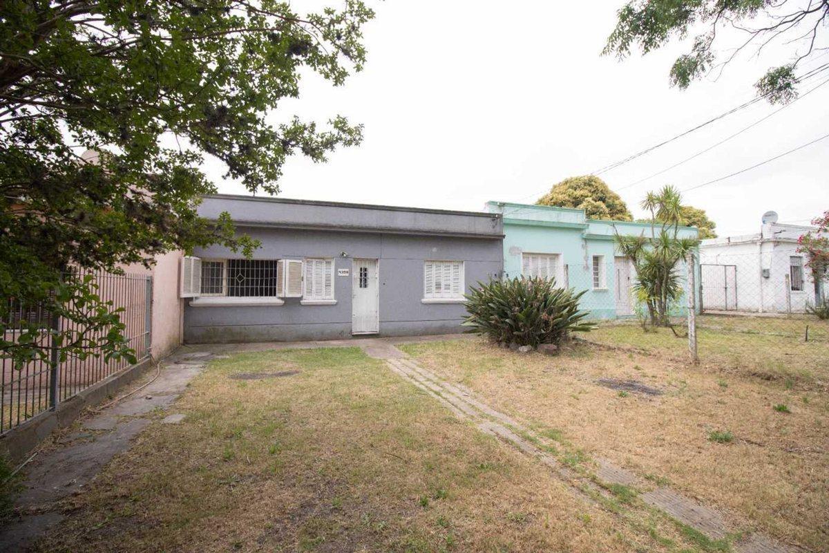 Casa en Venta Peñarol 2 Dorm. y Galpón, Otros Paises - Zonaprop