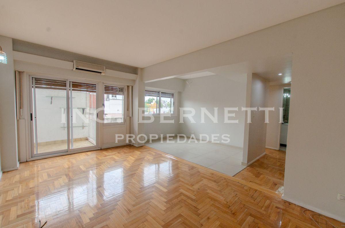 Departamento 3 Ambientes Amplios, 2 Baños - Excelente Ubicación ...