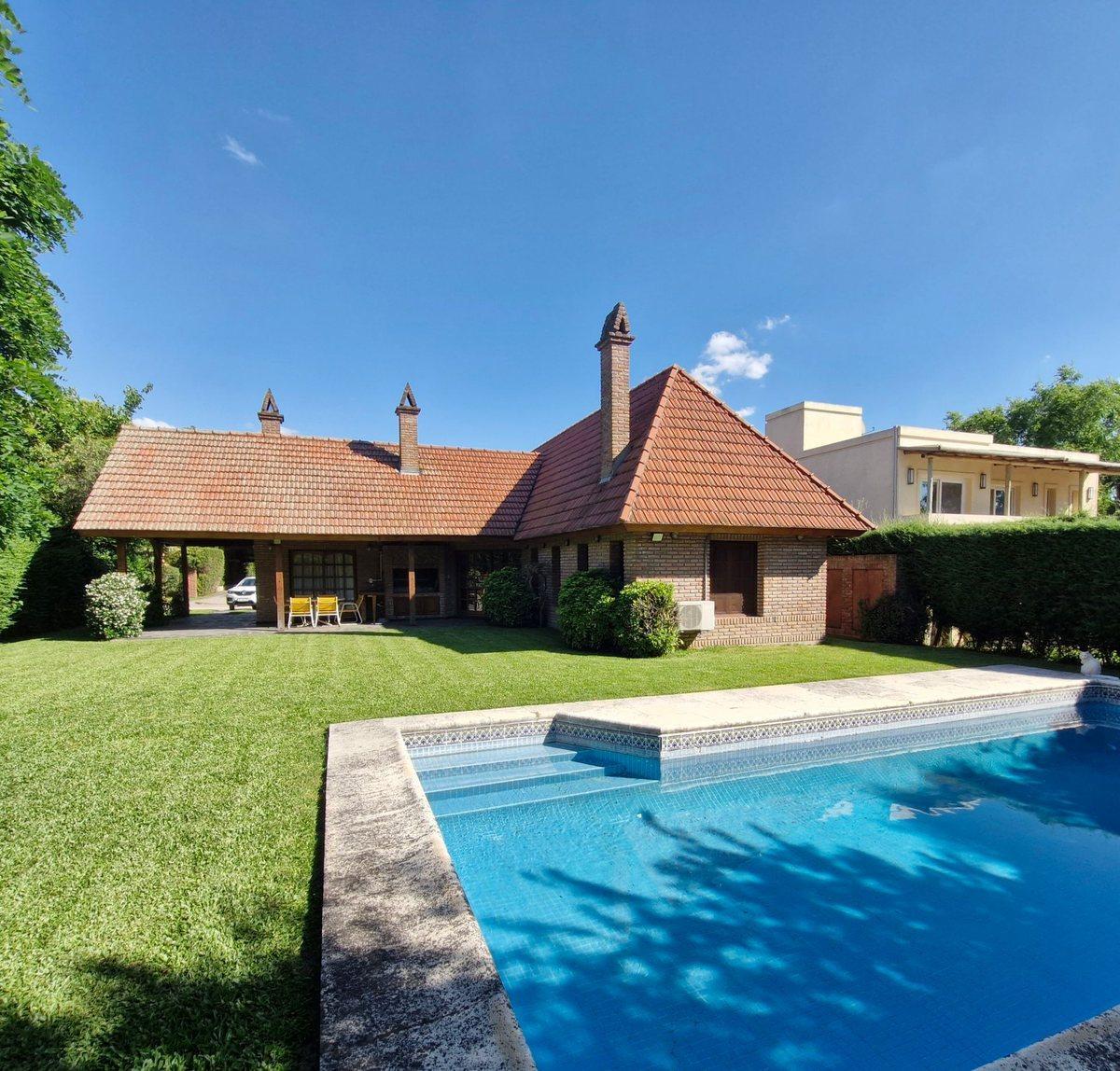 Casa en Alquiler Anual - Mapuche C. C. Gba Norte - Zonaprop