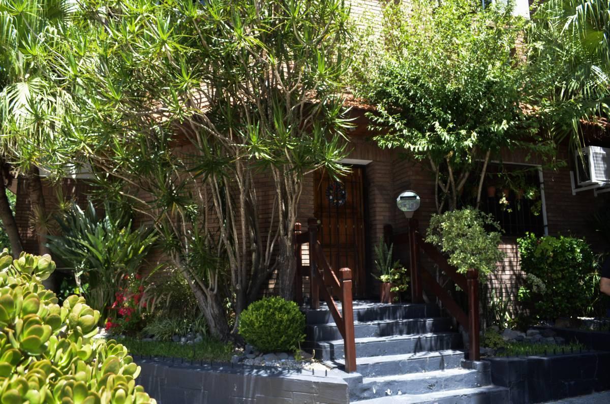 Venta Casa 5 Ambientes Agronomia, Garage Patio Parrilla, Capital ...