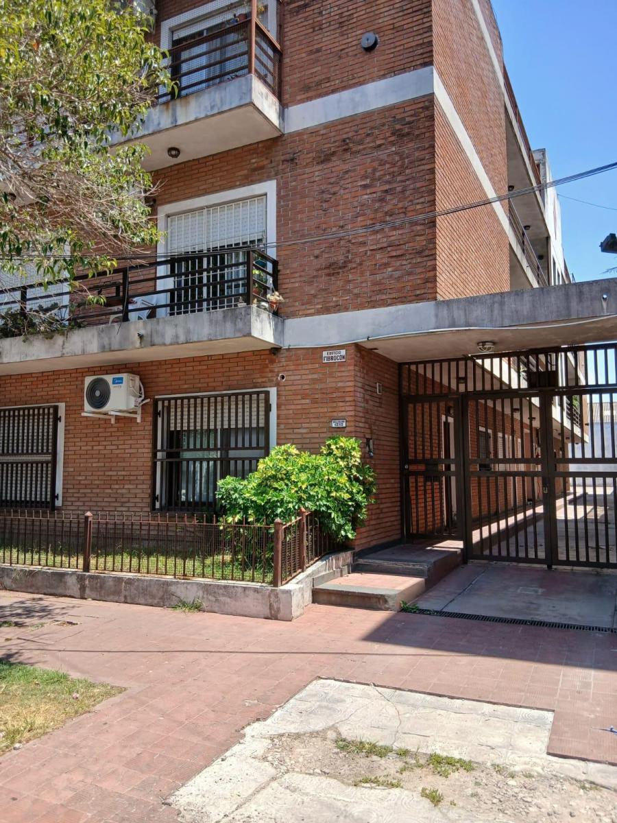 Departamento 2amb con Patio y Espacio Guarda Coches, Gba Sur - Zonaprop