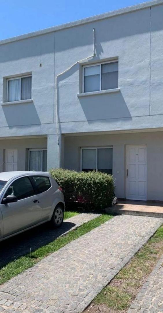 Excelente Casa en Venta en Villa Rosa, Gba Norte - Zonaprop