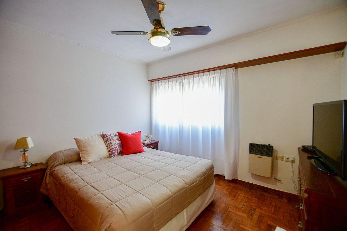 PH en Venta, La Plata, 3 Dorm., Parrilla, Gba Sur - Zonaprop