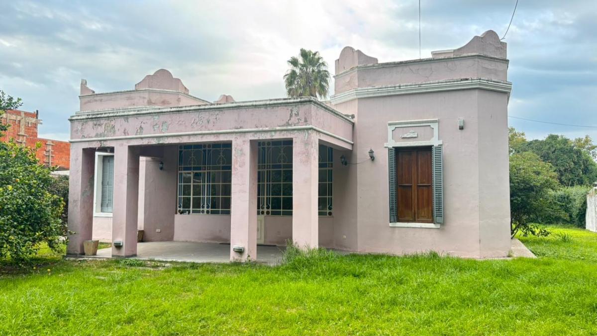 Antigua y Hermosa Propiedad Sobre Av Ricardo Rojas. Córdoba - Zonaprop