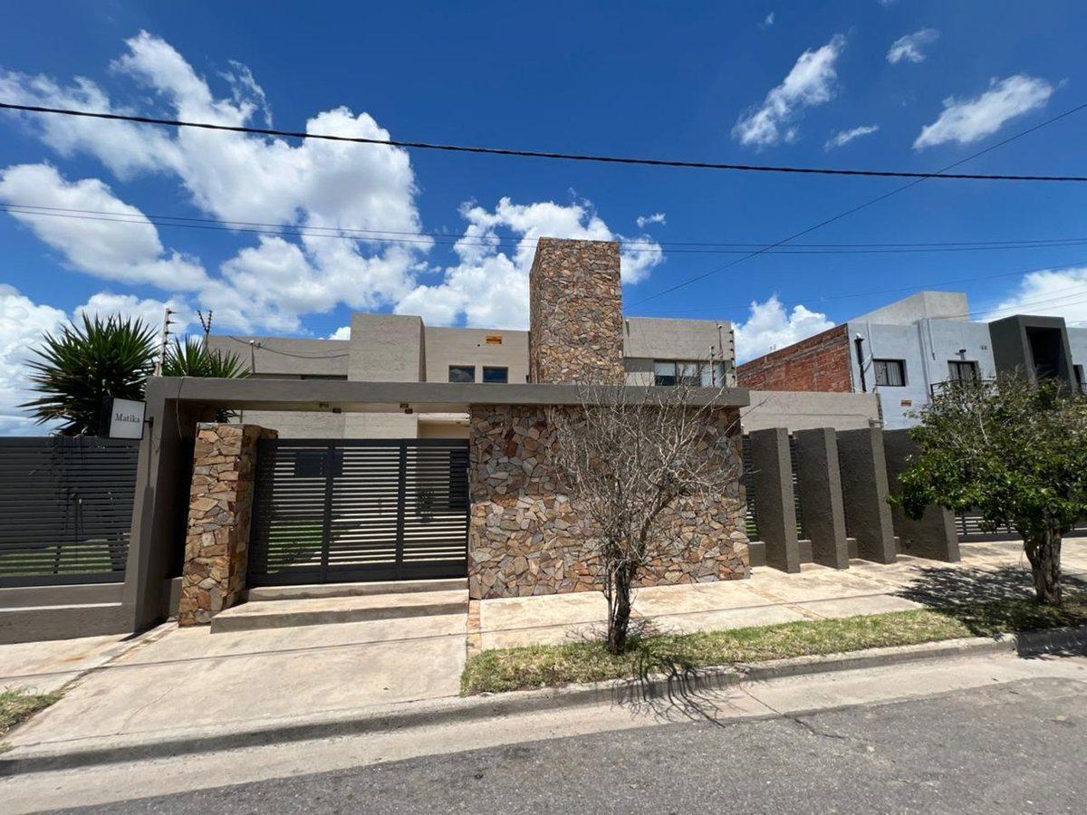 Casa Premium 7 Ambientes Mas Local Lomas del Tala, Catamarca - Zonaprop