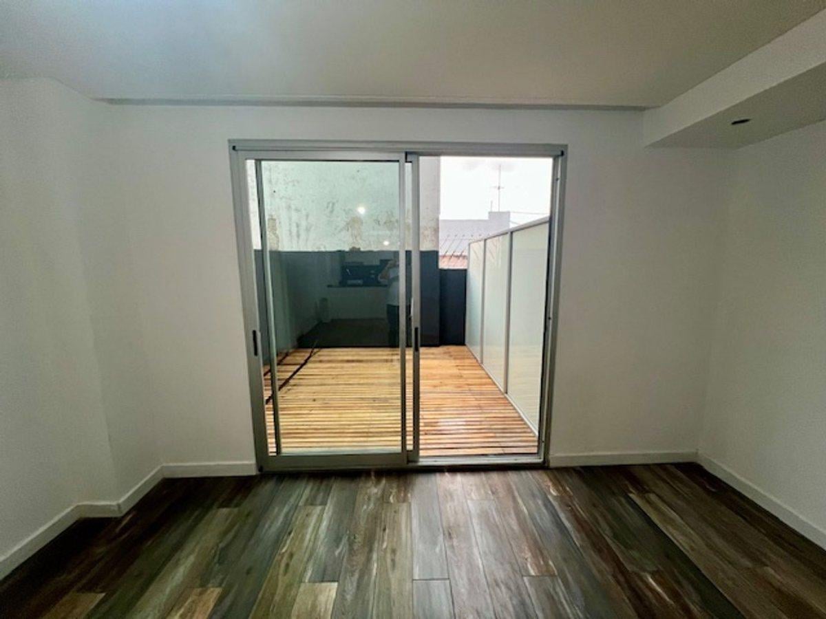 Venta de Mono Ambiente 1er Piso con Patio, Gba Sur - Zonaprop
