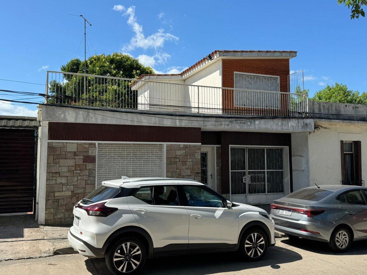Venta de Casa en Pando 3 Dorm., Otros Paises - Zonaprop